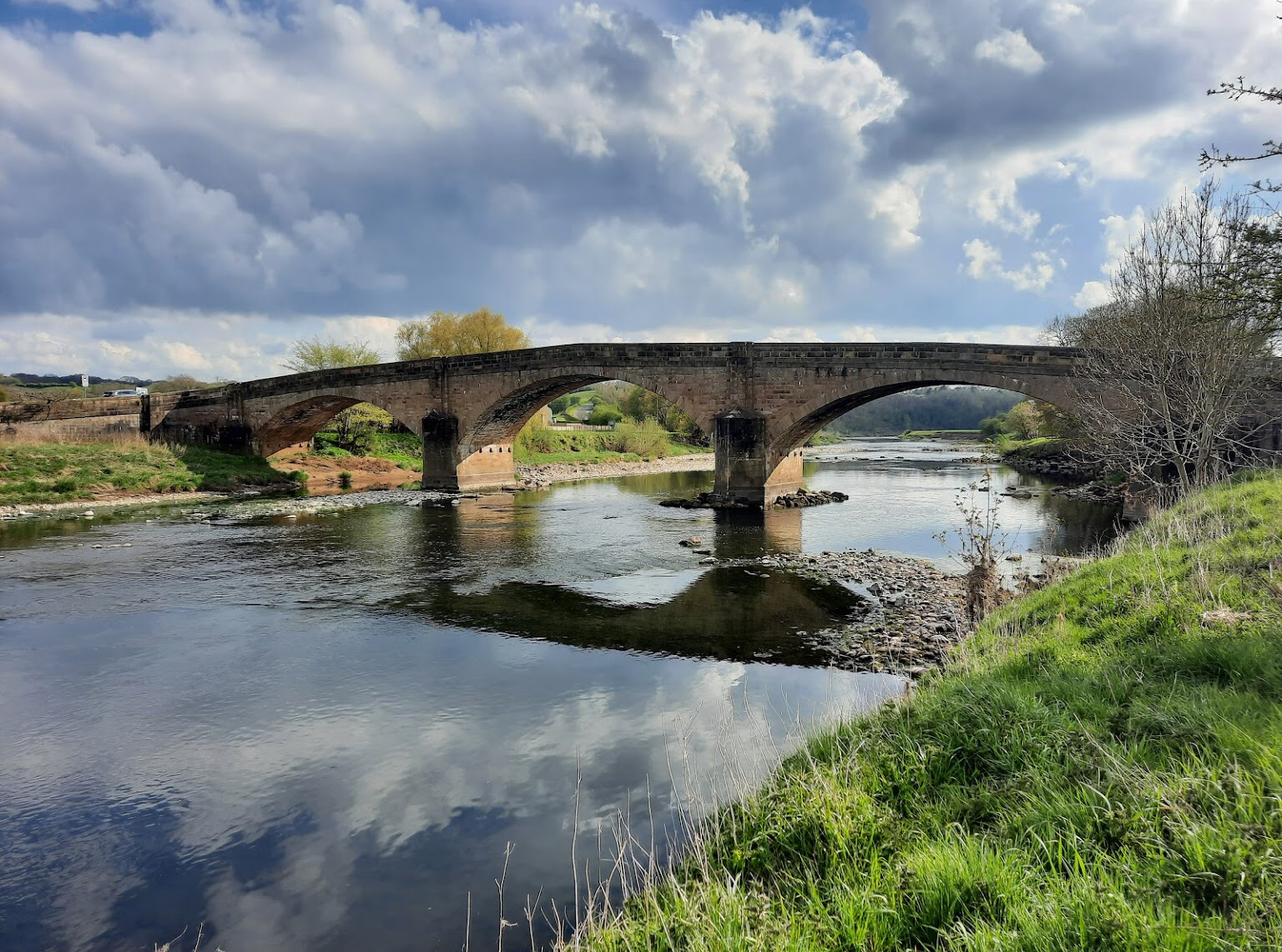 MARLES WOOD & THE RIVER RIBBLE – Wellness Walks