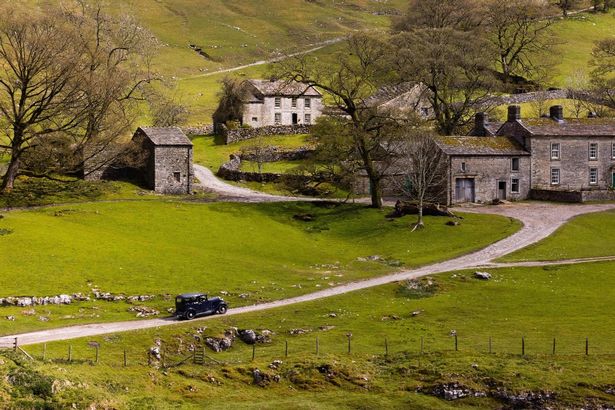 Buckden, Yockenthwaite, Hubberholme, Yorkshire Dales Wellness Walk ...
