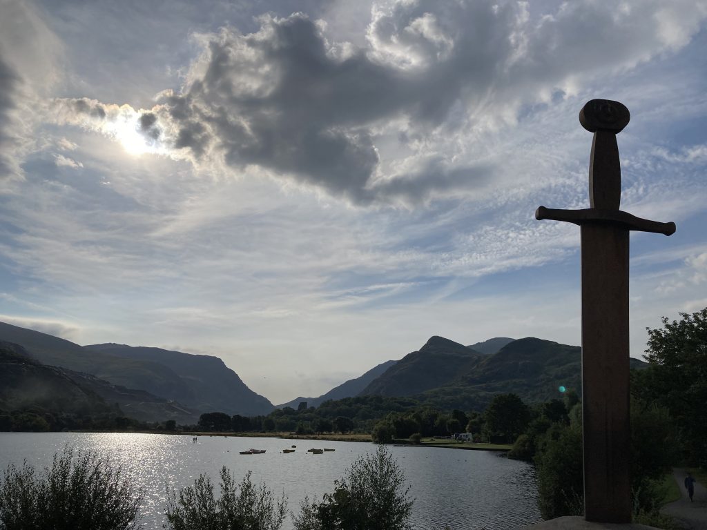 Llyn Padarn and Llyn Peris – Wellness Walks